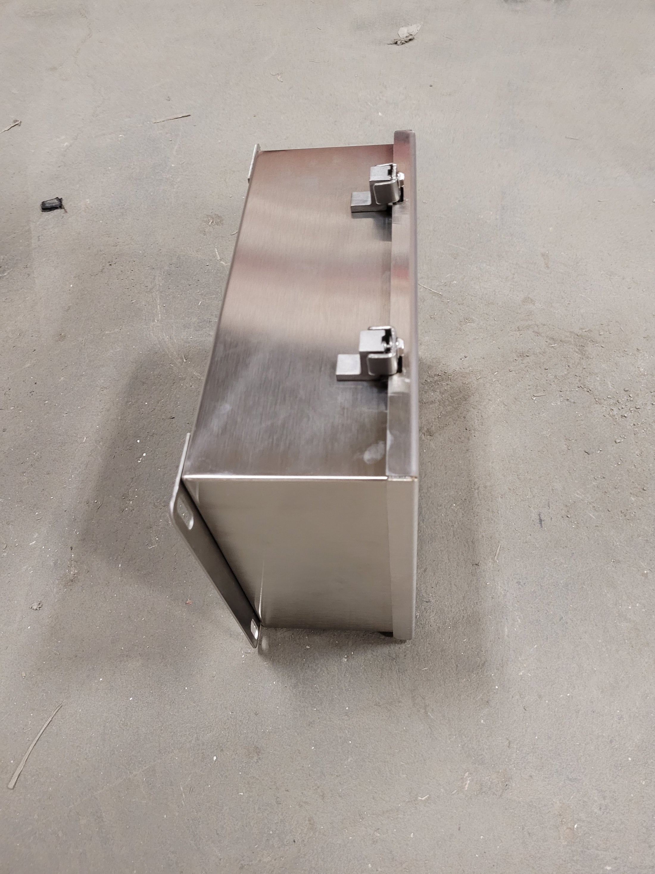 Gorbel Enclosed Track Trolley | Steel 1-Piece Design – Bohl Crane ...